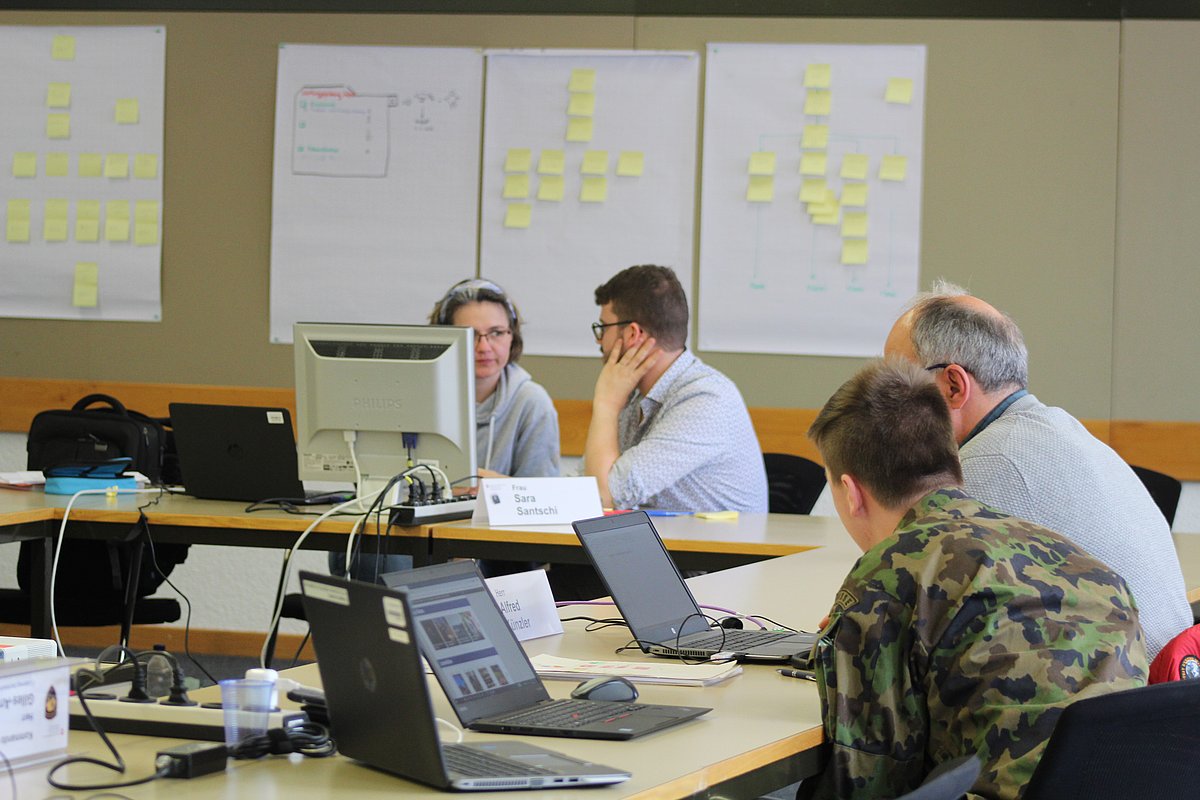 Die Schweizer Armee nutzt die Expertise der FFHS | 28.08.2023 | FFHS